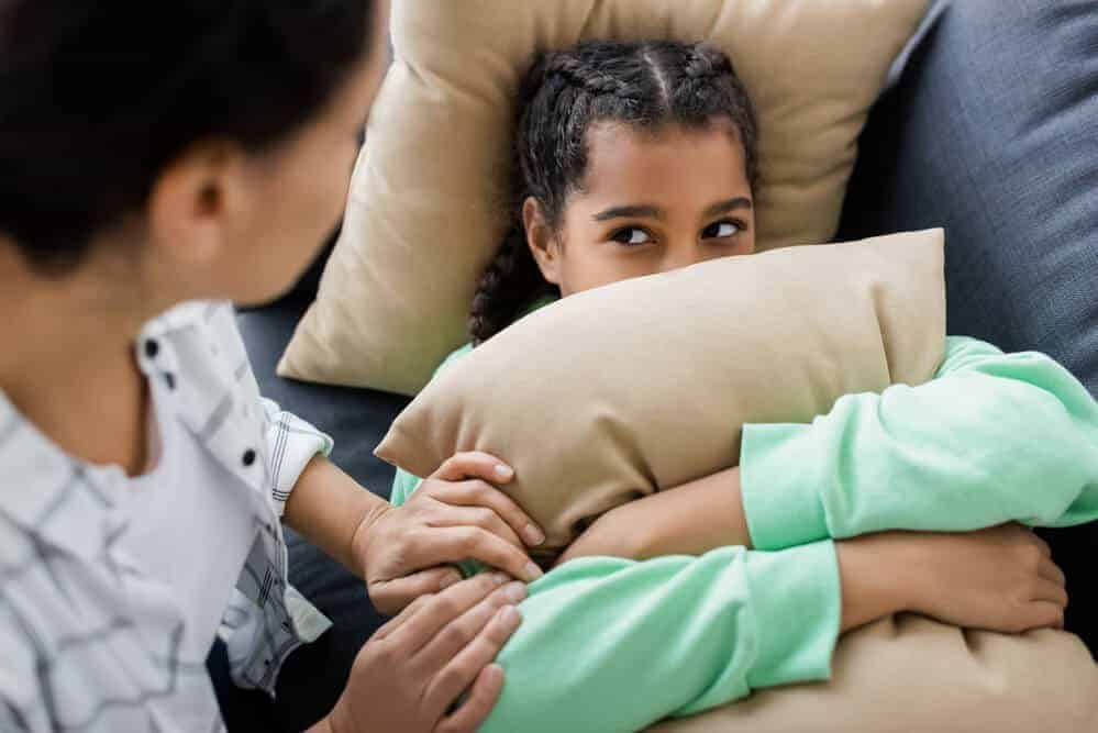 How To Raise Well-Rounded Honest Teens - Rachel Bustin