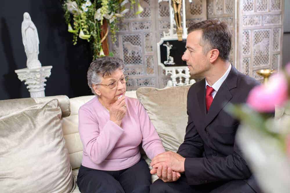 How Funeral Directors Can Support Your Family During Bereavement